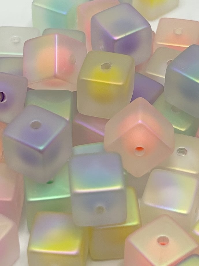 UV Plating Frosted Double Layer Acrylic Beads, Random Mix Color ...