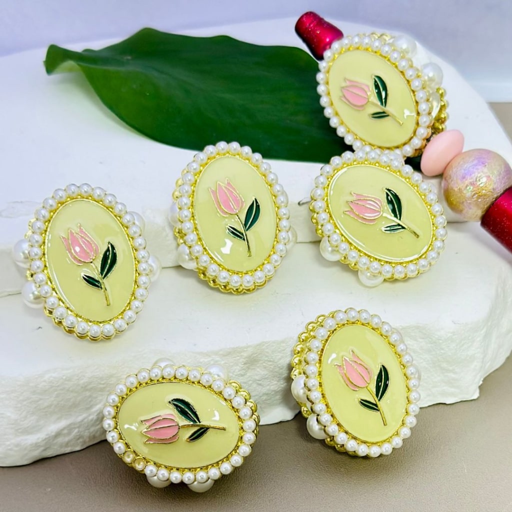 Fancy Oval Shape Gold Alloy with Pink Tulip White Pearls Clear Rhinest ...